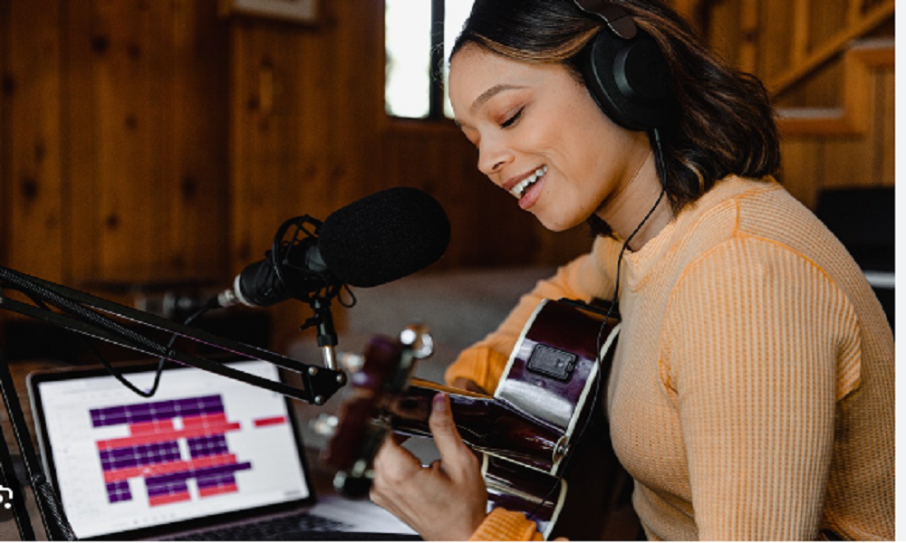 Big Data's Harmonic Influence: Transforming Music's DNA - Finstock ...
